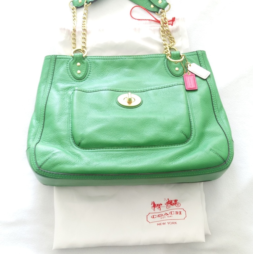 Rare Vintage Kelly Green Pebbled Leather Satchel - Gem